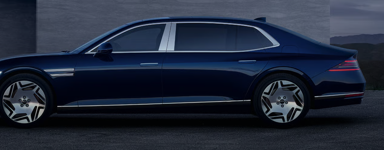 2025 Genesis G90 Long Wheel Base – Full-Size Luxury Sedan